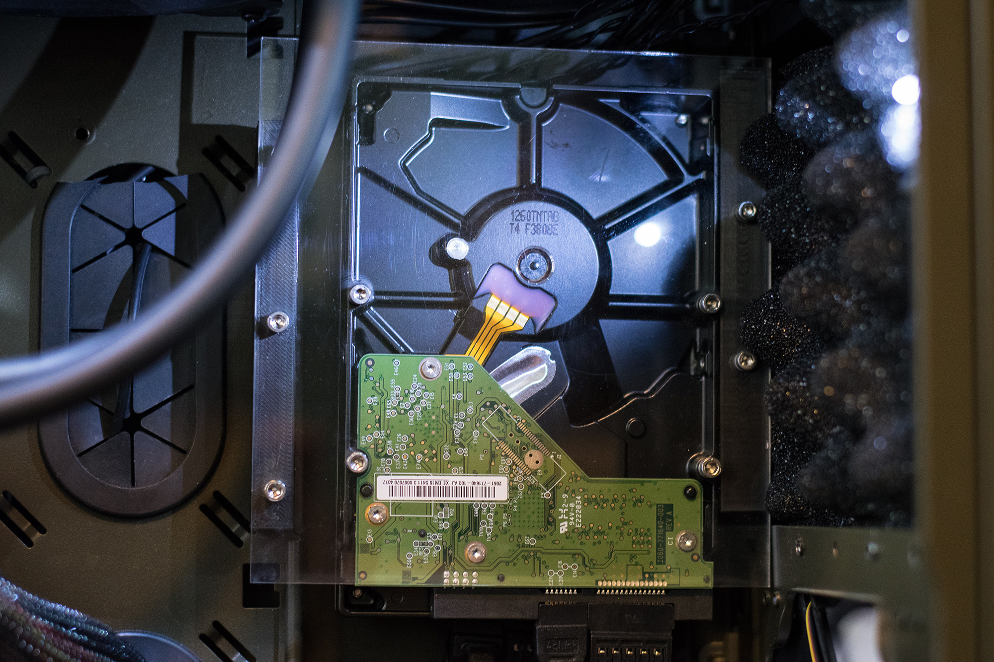 Military Themed Build w/ Corsair C70 Vengeance Glamour Shots - Build a ...