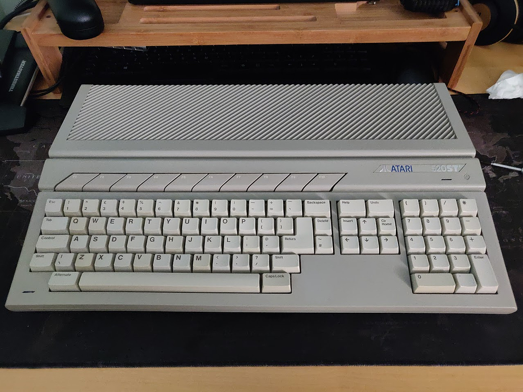 Another 68k based machine joins the collection - Legacy & Vintage ...