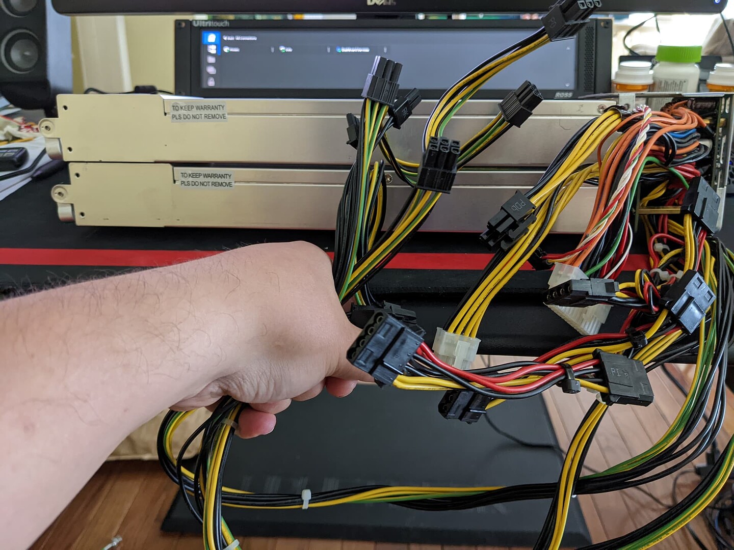 Multiple PSU with mixed manufacture - Build a PC - Level1Techs Forums