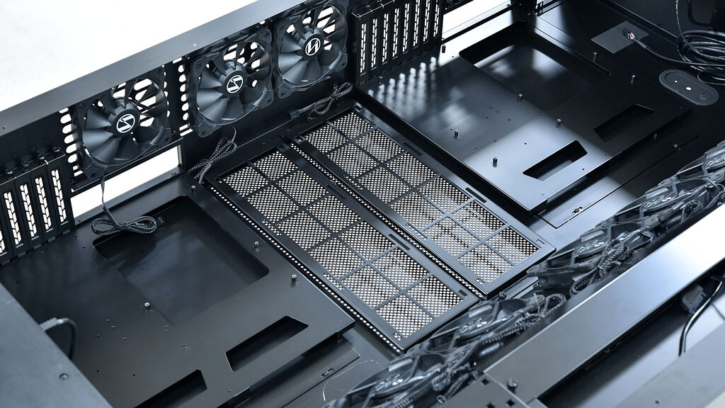 Liang li desk, Threadripper pro build - Build a PC - Level1Techs Forums